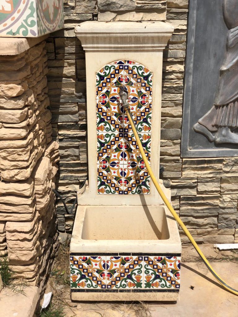 Fontaine murale faïence motif bleue (FM20) - La belle Façade