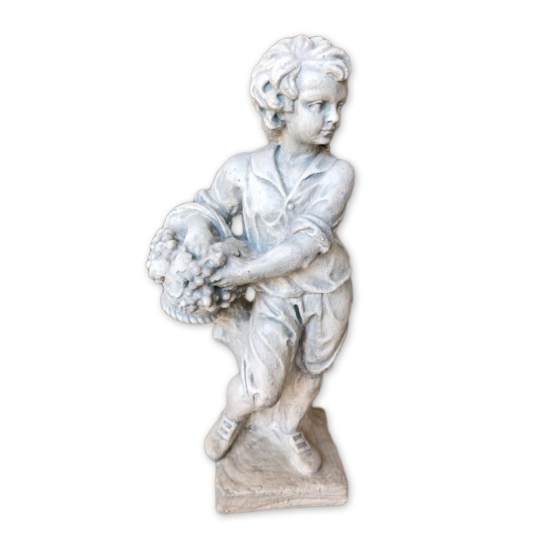 Statue enfant de décoration en béton fibré ( S3.118 ) - La belle Façade